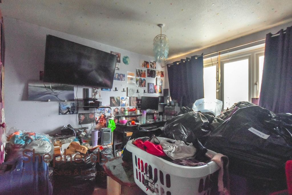 Barnard Acres, Nazeing EN9, 3 bed terraced house for sale, £350,000 ...