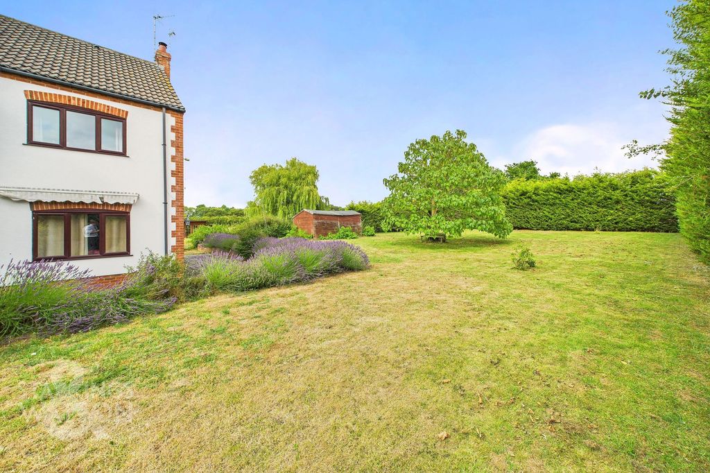 Main Road, Little Fransham, Dereham NR19, 7 bed detached house for sale ...