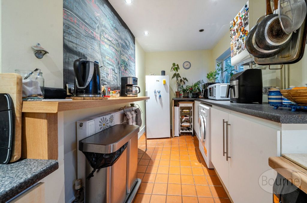 Ash Road, Aldershot, Hampshire GU12, 2 bed end terrace house for sale ...