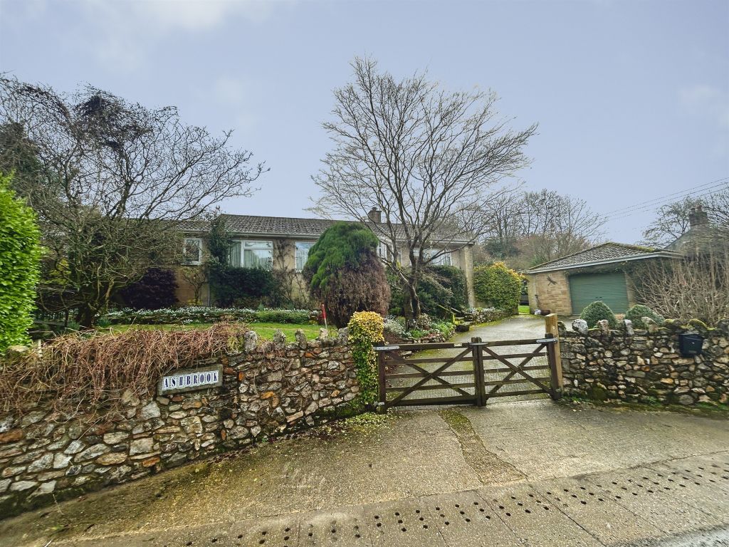 Membury, Axminster EX13, 3 bed detached bungalow for sale, £500,000 ...