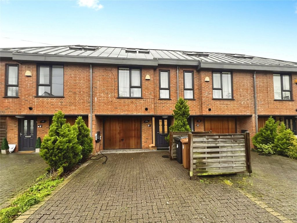Windmill Street, Bushey Heath, Bushey, Hertfordshire WD23, 4 bed ...