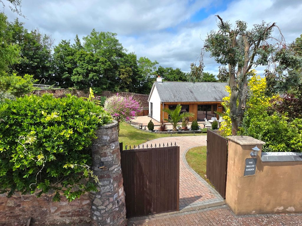 Edginswell, Torquay TQ2, 3 bed detached bungalow for sale, £750,000 ...