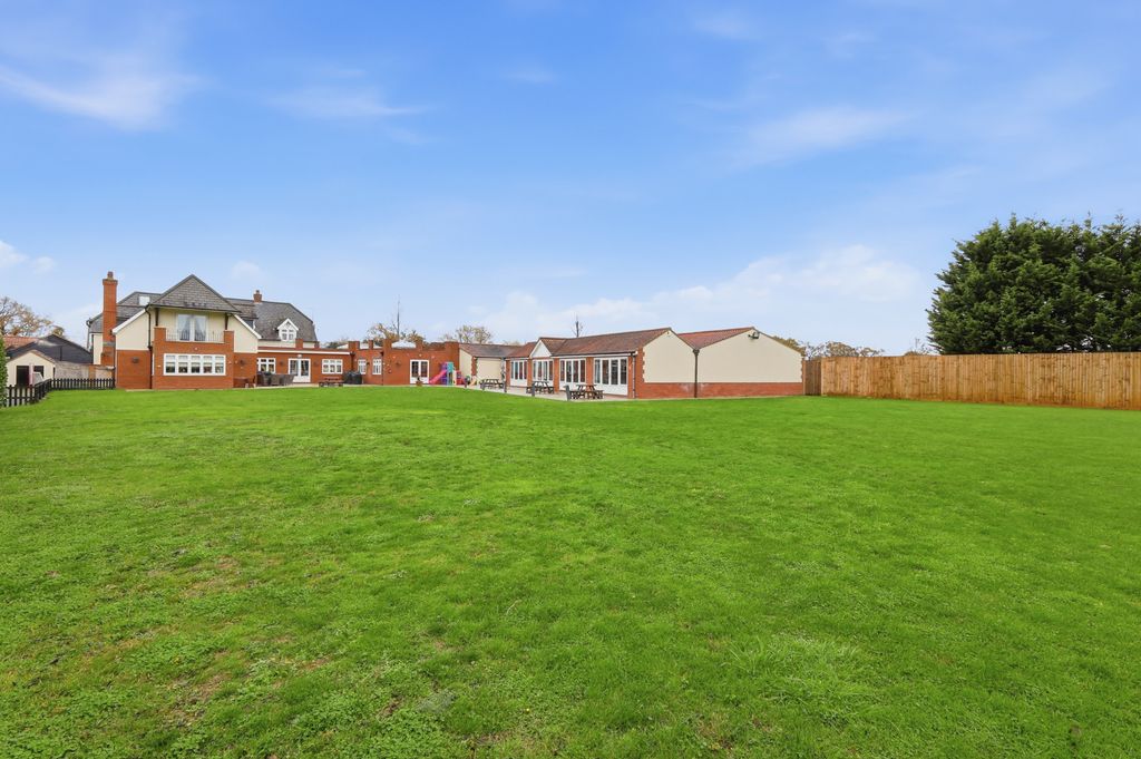 Priory Road, Tiptree CO5, 10 bed detached house for sale, £2,250,000 ...