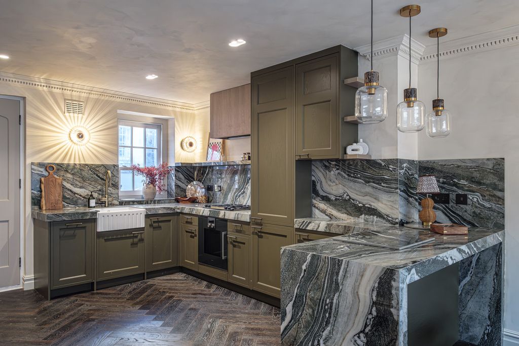 Flask Walk, London NW3, 3 bed terraced house for sale, £2,500,000 ...