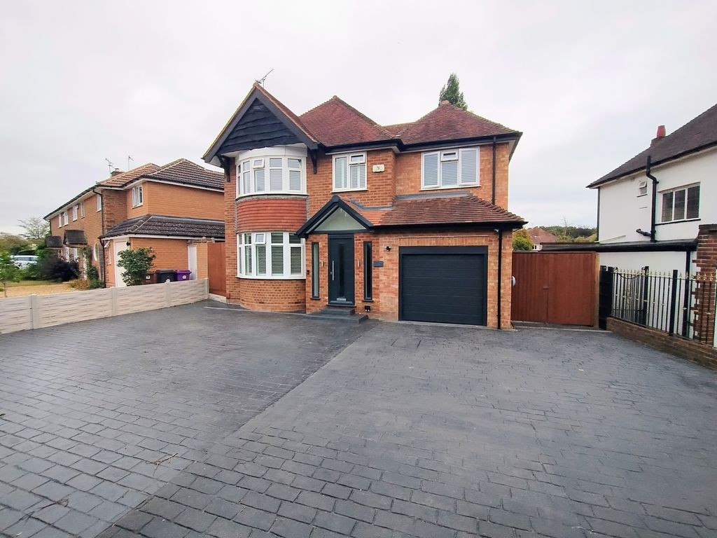 Highlands Road, Finchfield, Wolverhampton WV3, 4 bed detached house to ...