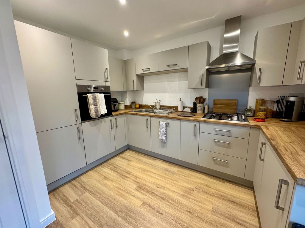 Fairlie Gardens, Midway DE11, 3 bed semi-detached house for sale, £ ...