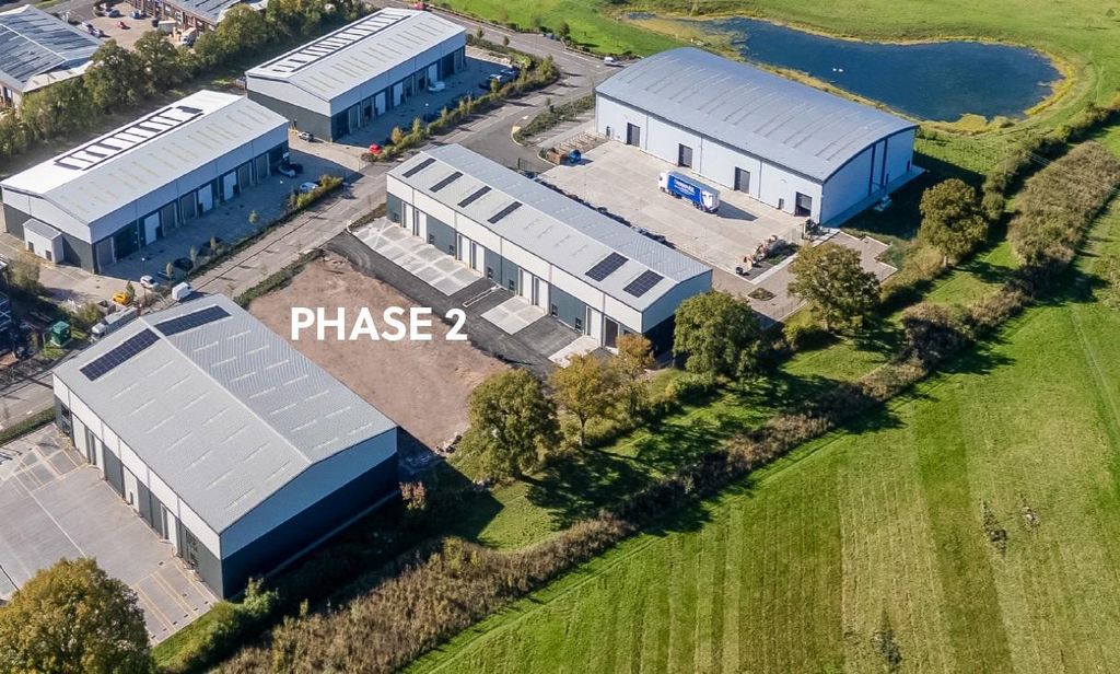 Oak Tree Court, Arden Forest Way, Alcester B49, Light industrial to let ...