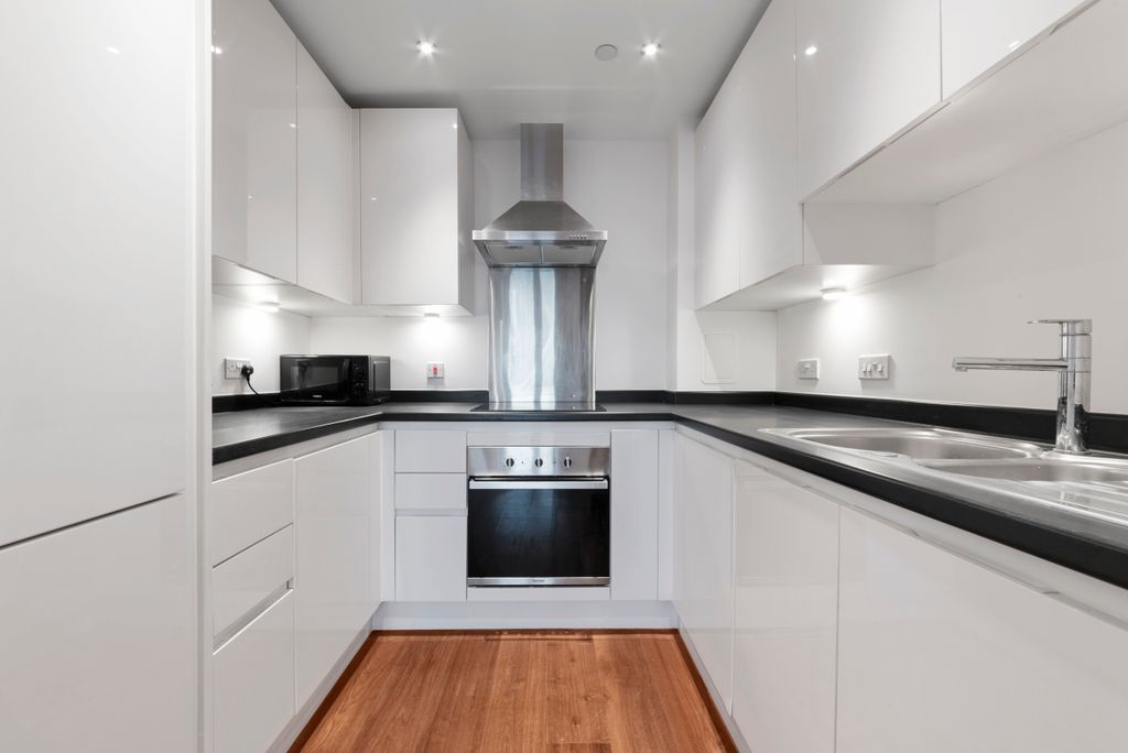 Duckman Tower, Canary Wharf E14, 1 bed flat for sale, £380,000 ...