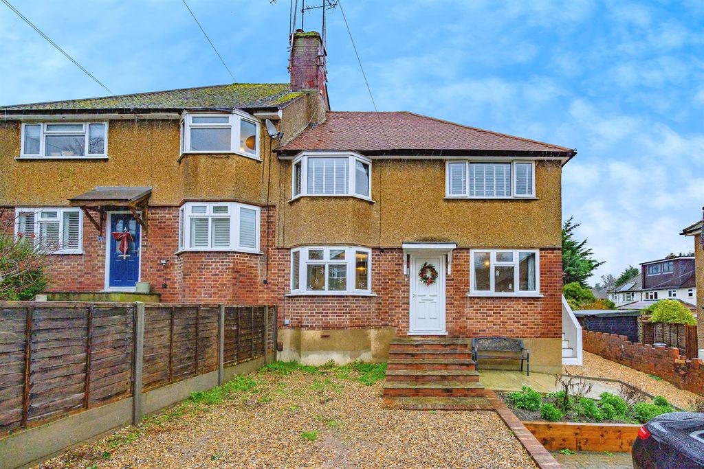 Kenton Gardens, St. Albans AL1, 2 bed maisonette for sale, £410,000 ...
