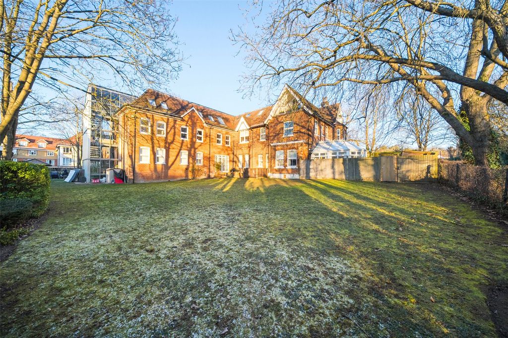 Rowhill Road, Hextable, Swanley BR8, 1 bed flat for sale, £240,000 ...