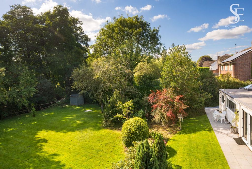 Enborne Row, Wash Water RG20, 5 bed detached house for sale, £1,250,000 ...