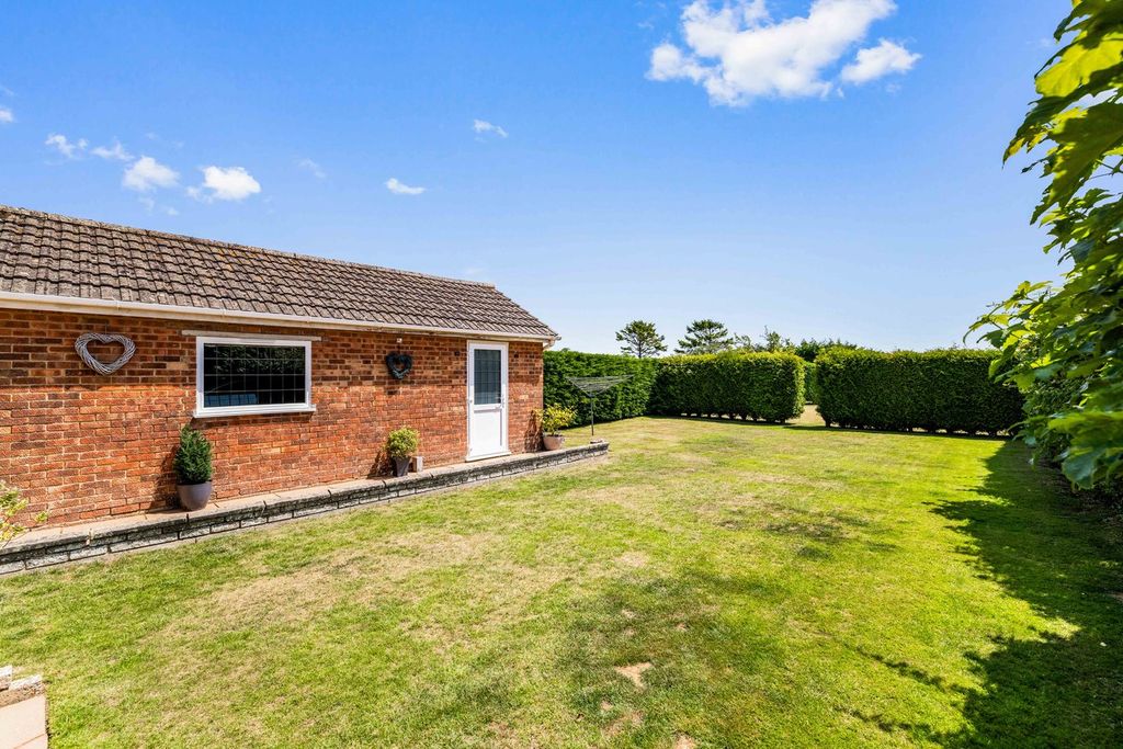Archers Court Road, Whitfield, Dover CT16, 5 bed detached house for ...