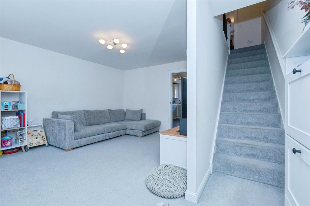 Beckington Lane, Leicester, Leicestershire LE4, 3 bed terraced house ...