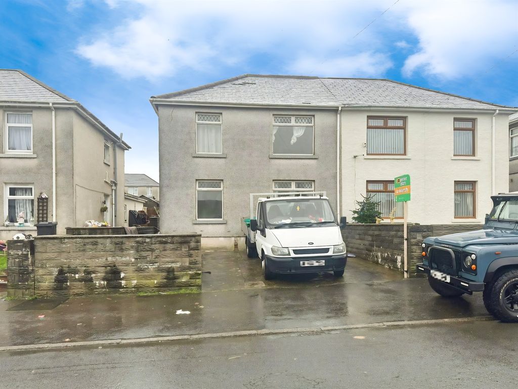 Ruskin Street, Neath SA11, 3 bed semi-detached house for sale, £160,000 ...