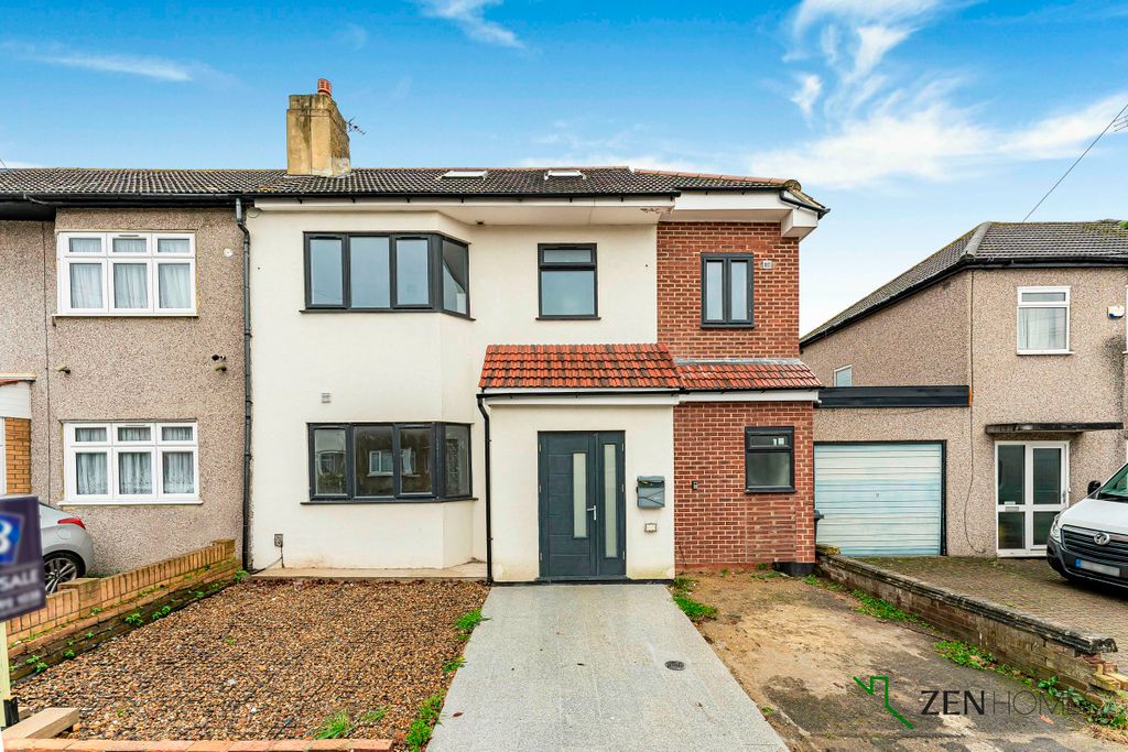 Homefield Avenue, Ilford IG2, 5 bed end terrace house for sale, £ ...
