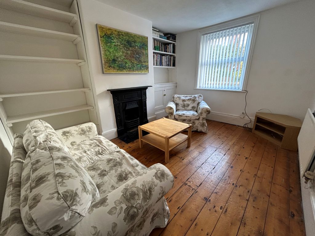Seafield Cottages, Liverpool L19, 2 bed property to rent, £975 pcm ...