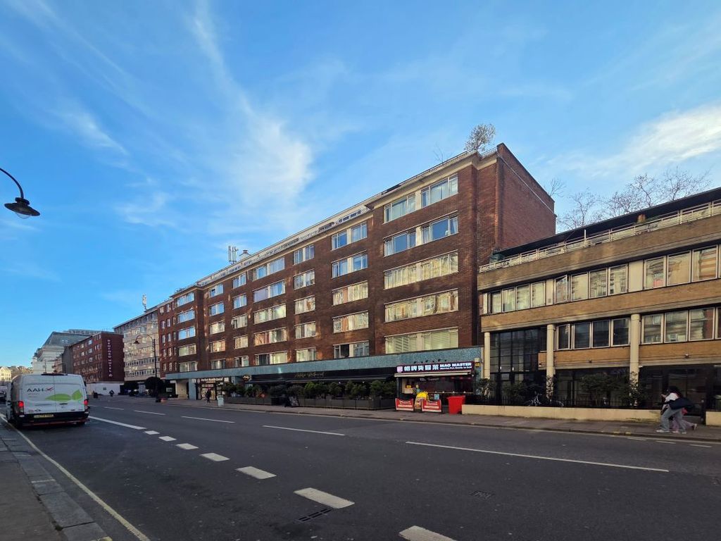 Flat 28 Cranfield House, 97-107 Southampton Row, London WC1B, 2 bed ...