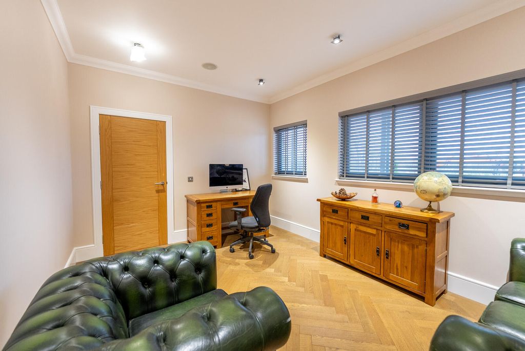 Limekilns, Millcroft Road, Cumbernauld G67, New home, 5 bed detached ...