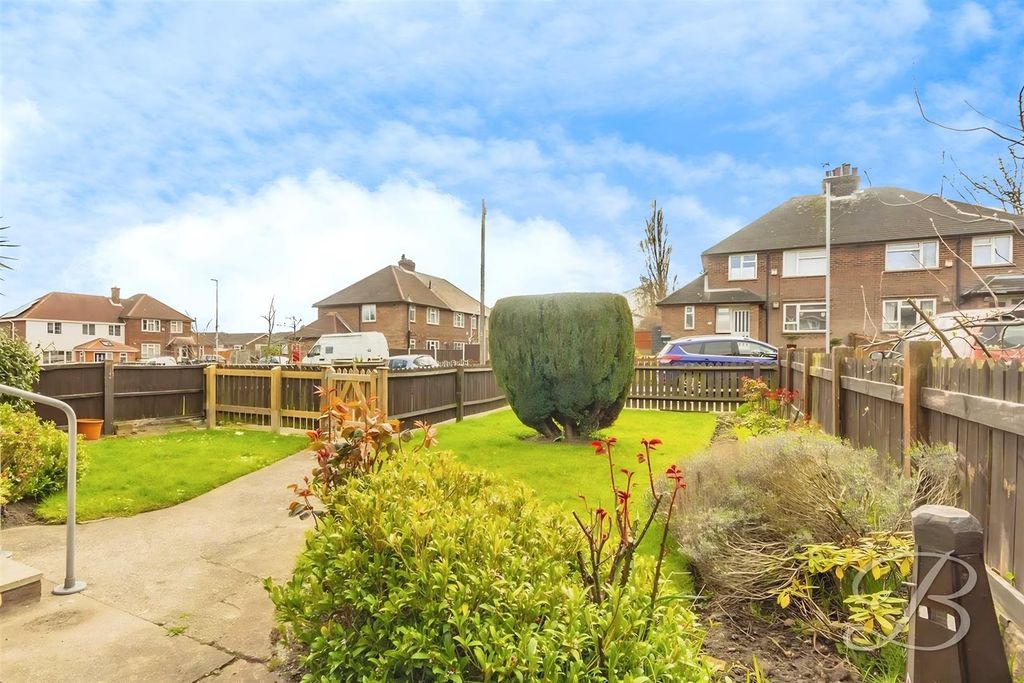 Pollard Drive, Mansfield NG18, 3 bed semi-detached house for sale, £ ...