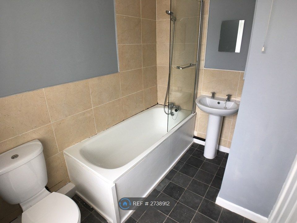 Worcester Drive, Liverpool L13, 1 bed flat to rent, £520 pcm ...