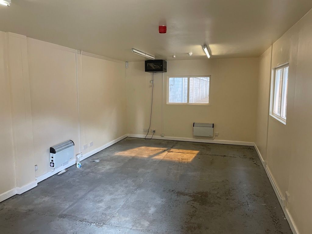 Unit 7, Hendham Vale Industrial Park, Vale Park Way, Crumpsall ...