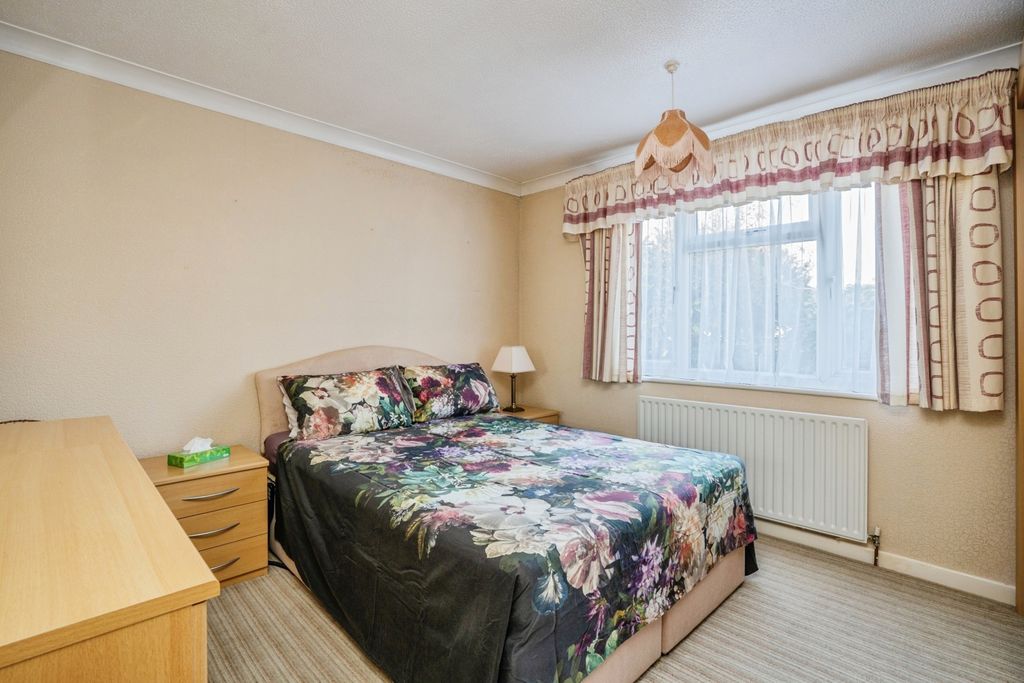 Selangor Avenue, Emsworth, Hampshire PO10, 3 bed bungalow for sale, £ ...