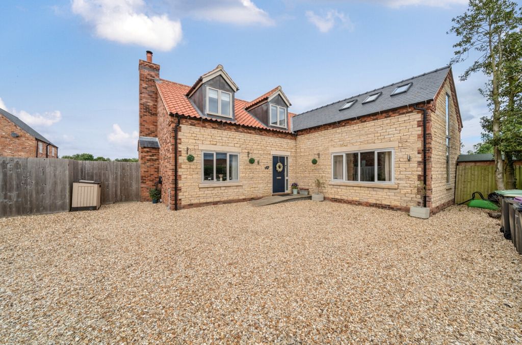 High Street, Brant Broughton, Lincoln, Lincolnshire LN5, 4 bed detached ...