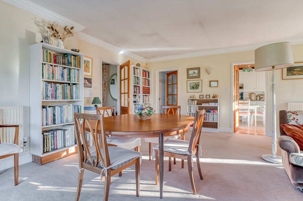 Lower Street, Gissing IP22, 4 bed detached bungalow for sale, £575,000 ...