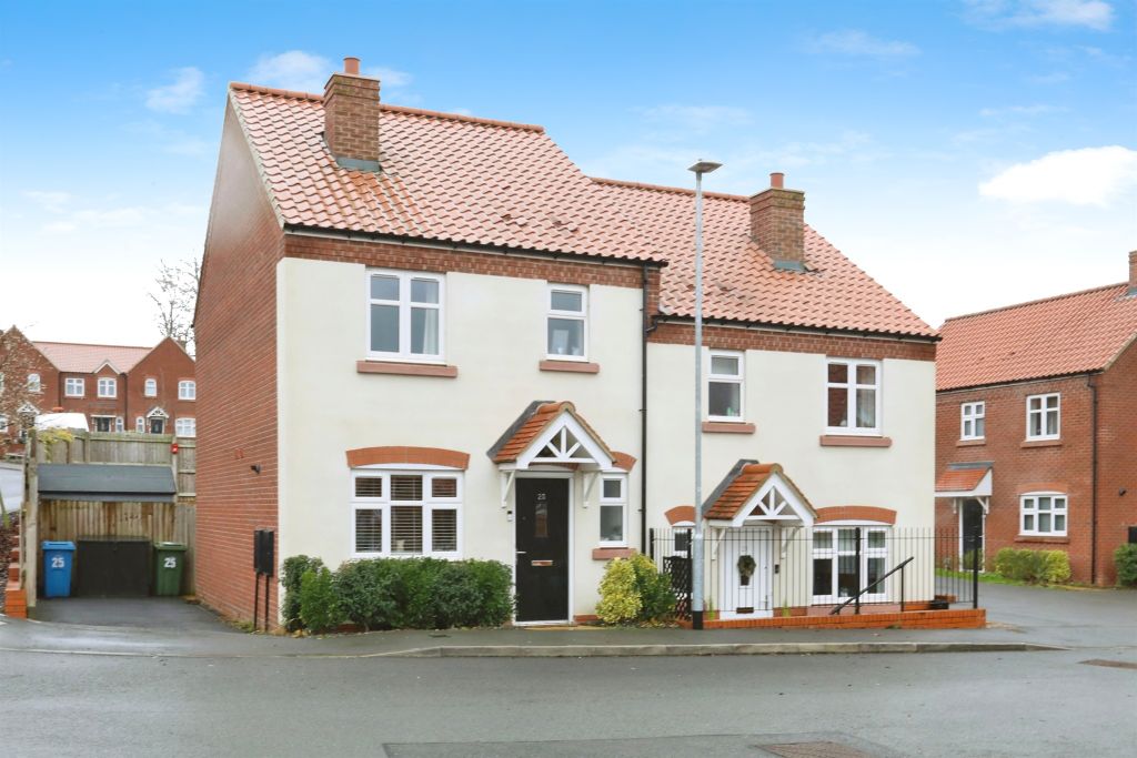 Orchardside Road, East Markham, Newark NG22, 3 bed semi-detached house ...