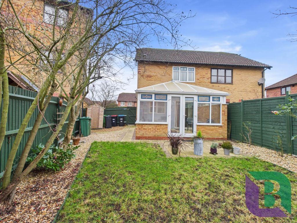 Mithras Gardens, Wavendon Gate MK7, 3 bed semi-detached house for sale ...