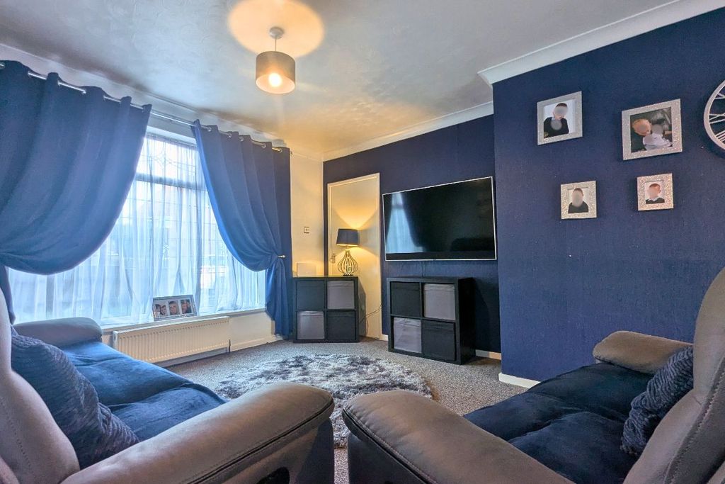 West Grange Road, Leeds LS10, 3 bed semi-detached house for sale, £ ...