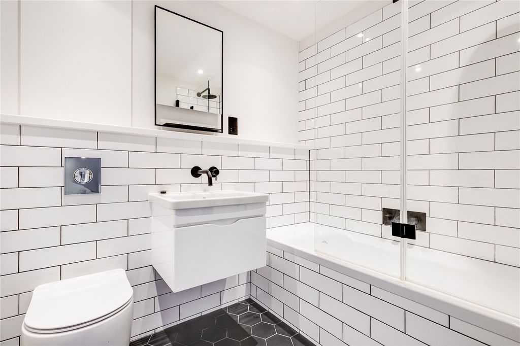 Chalcot Road, Primrose Hill, London NW1, 5 bed terraced house for sale ...