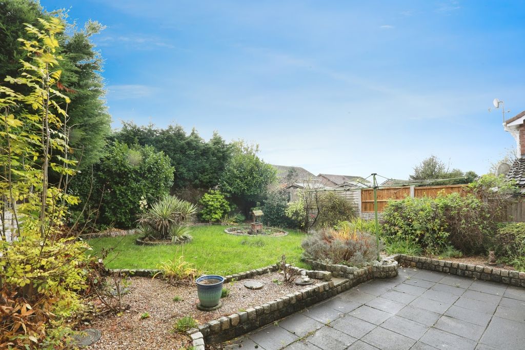 Walmer Place, Winsford, Cheshire CW7, 3 bed semi-detached house for ...