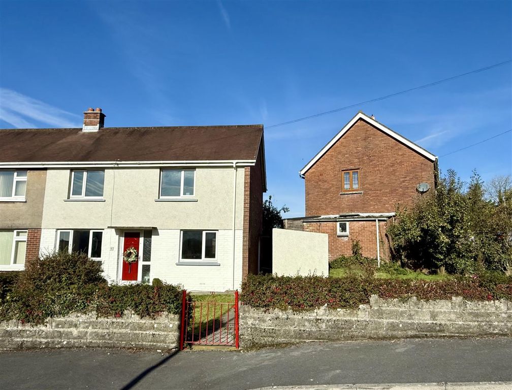 Bancyffynnon, Cross Hands, Llanelli SA14, 3 bed semi-detached house for ...
