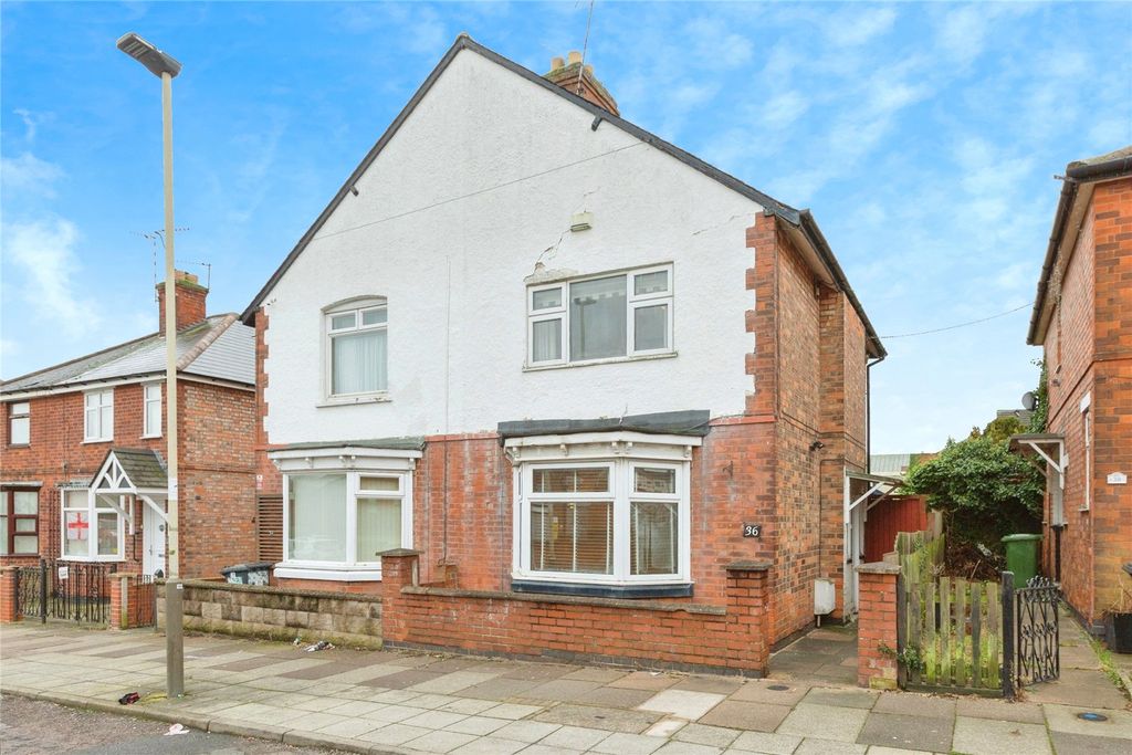 St. Andrews Road, Leicester, Leicestershire LE2, 3 bed semi-detached ...