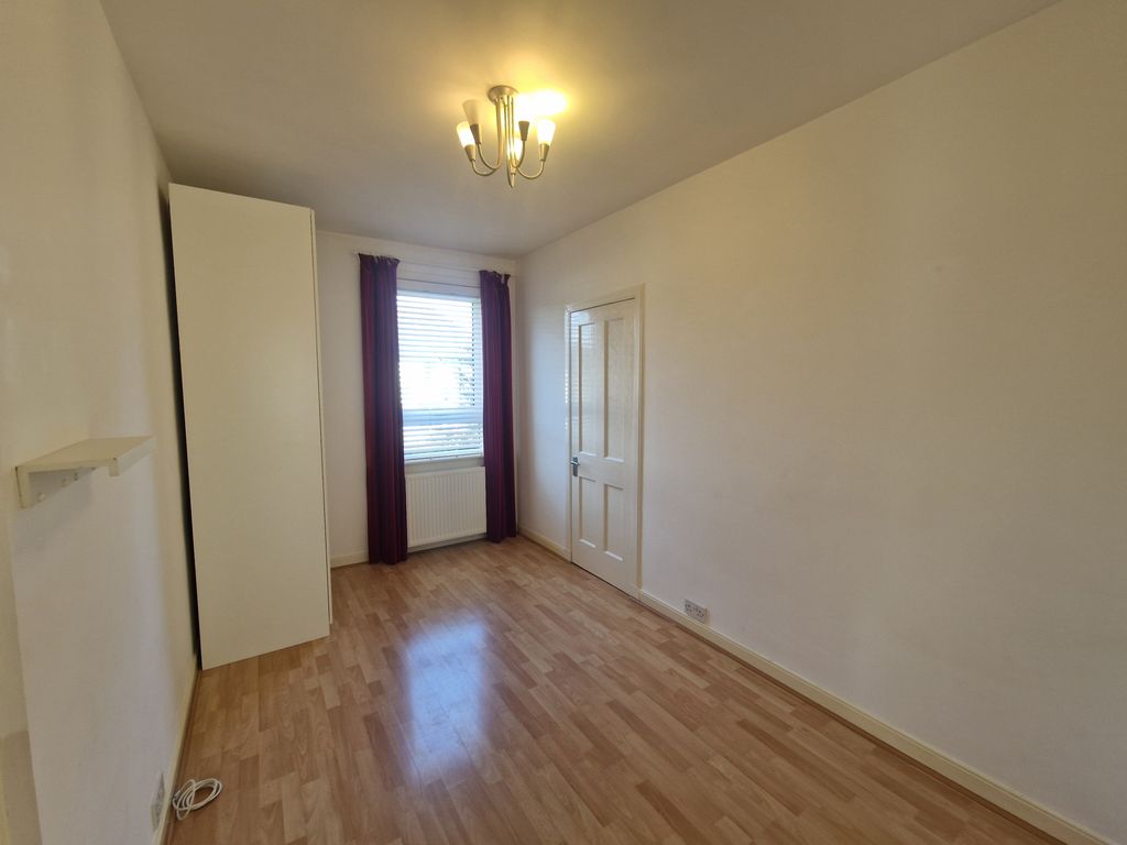Carnock Crescent, Barrhead G78, 2 bed flat for sale | PrimeLocation