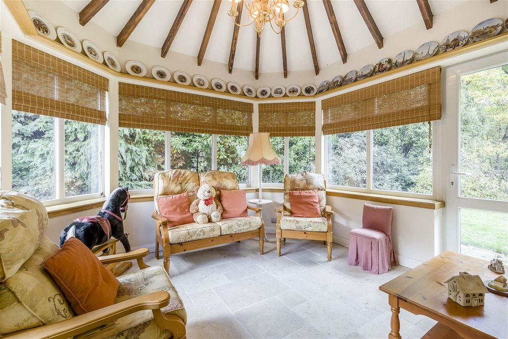 North Park, Mansfield NG18, 4 bed detached bungalow for sale, £900,000 ...
