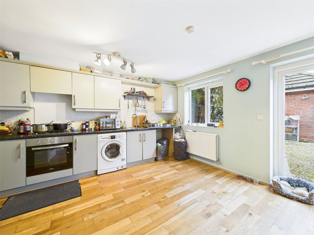 Woodvale Kingsway, Quedgeley, Gloucester, Gloucestershire GL2, 3 bed ...