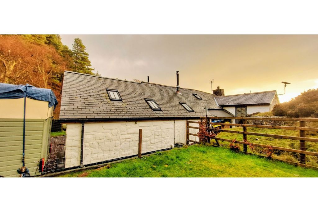 Nant Bwlch Yr Haiarn, Trefriw LL27, 2 bed cottage for sale, £350,000 ...