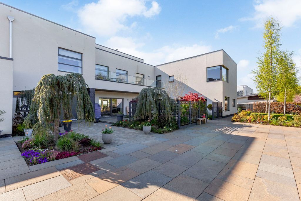 Castle Gogar Rigg, Gogar, Edinburgh EH12, 5 bed detached house for sale ...