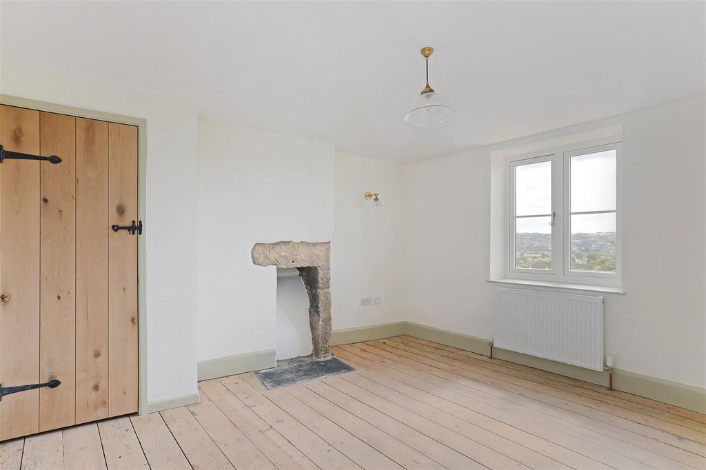 Randwick, Stroud GL6, 4 bed detached house for sale, £650,000 ...