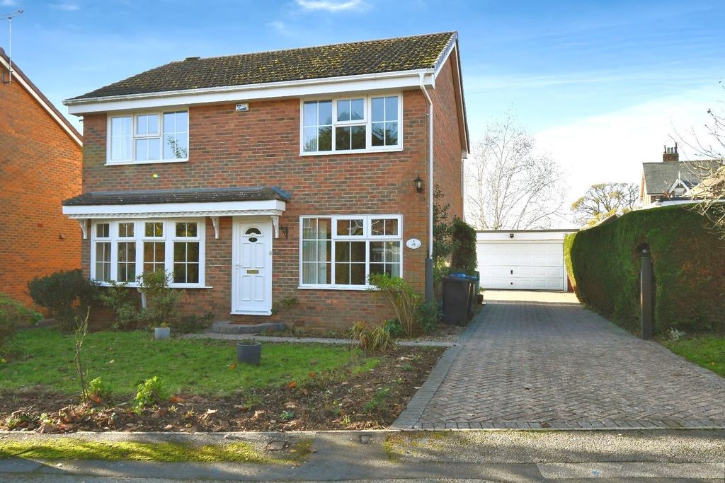 Orchard Close, Sharow, Ripon HG4, 3 bed detached house for sale, £ ...