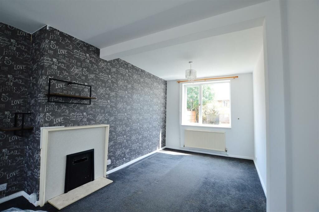 Long Furlong Drive, Slough SL2, 3 bed terraced house for sale, £425,000 ...