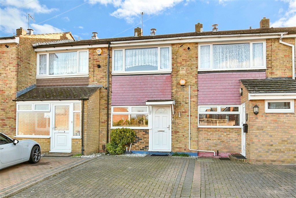 Chelmsford Road, Strood, Rochester, Kent ME2, 2 bed terraced house for ...