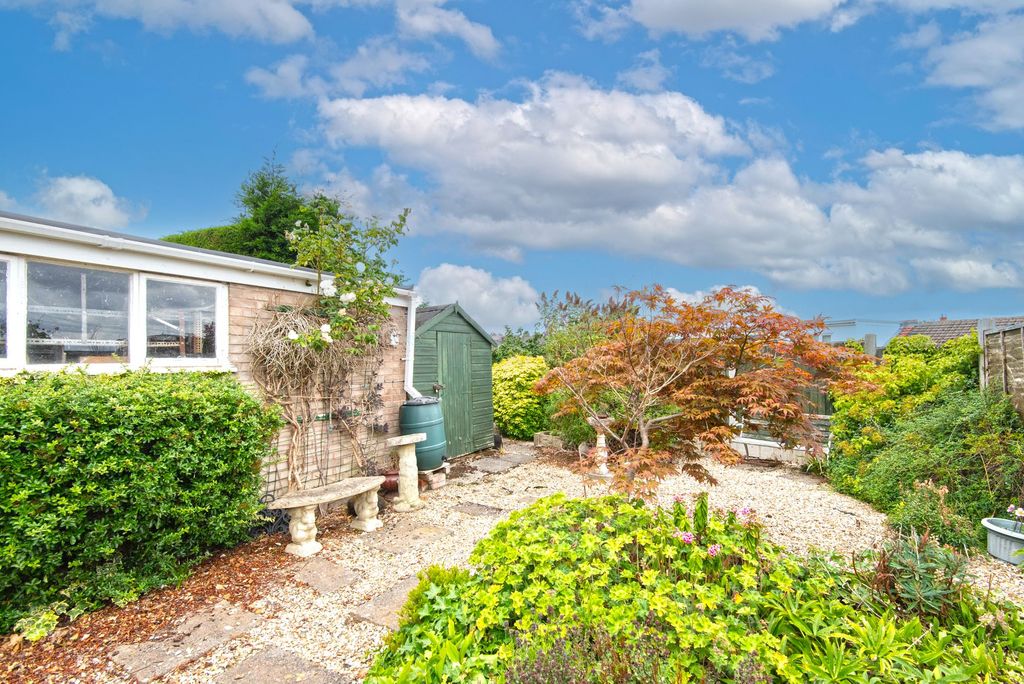 Bamford Road, Inkersall S43, 2 bed semi-detached bungalow for sale, £ ...
