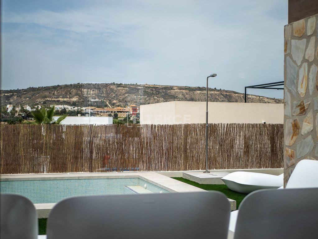 Castillo De Montemar, Algorfa, Alicante, Spain, New home, 3 bed ...