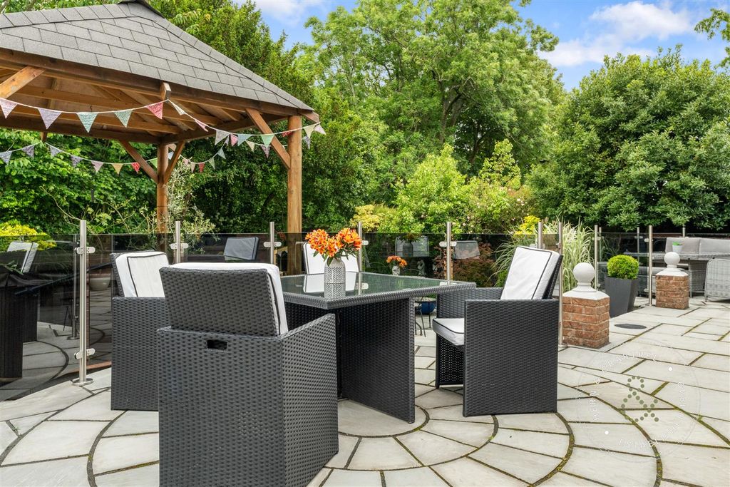 Mill Lane, Castleton, Cardiff CF3, 4 bed detached house for sale, £ ...