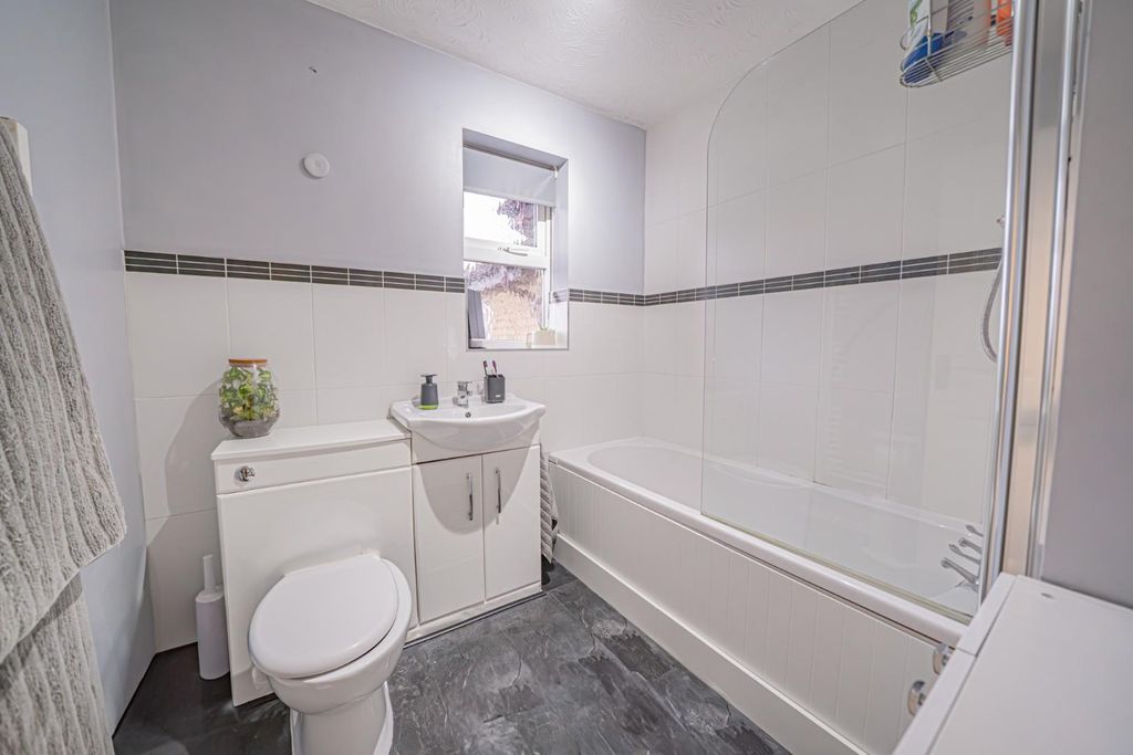 Tom Williams Way, Tamworth B77, 1 bed detached house for sale, £120,000 ...