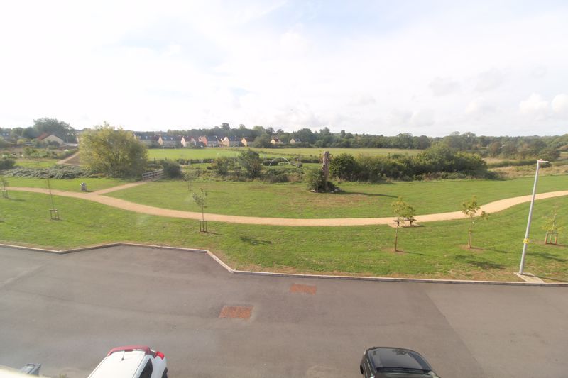 Deer Park, Thornbury BS35, 5 bed detached house for sale, £750,000 ...