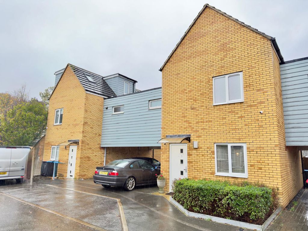 Browne Willis Close, Bletchley, Milton Keynes MK2, 3 bed link detached ...
